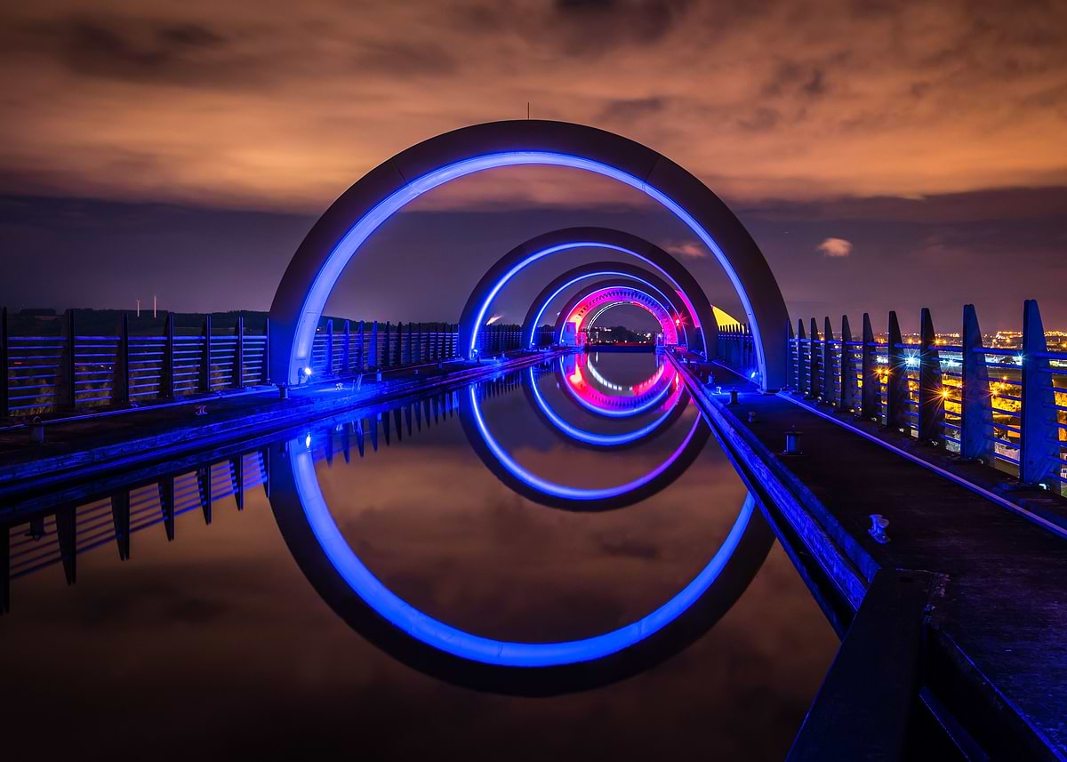 'Falkirk Wheel' Poster, picture, metal print, paint by Gregor Innes ...