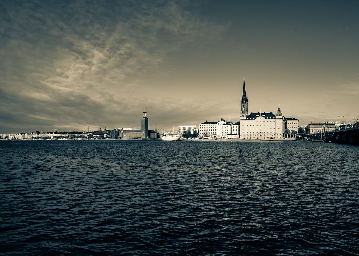 'Stockholm' Poster, picture, metal print, paint by Andrew Naish | Displate