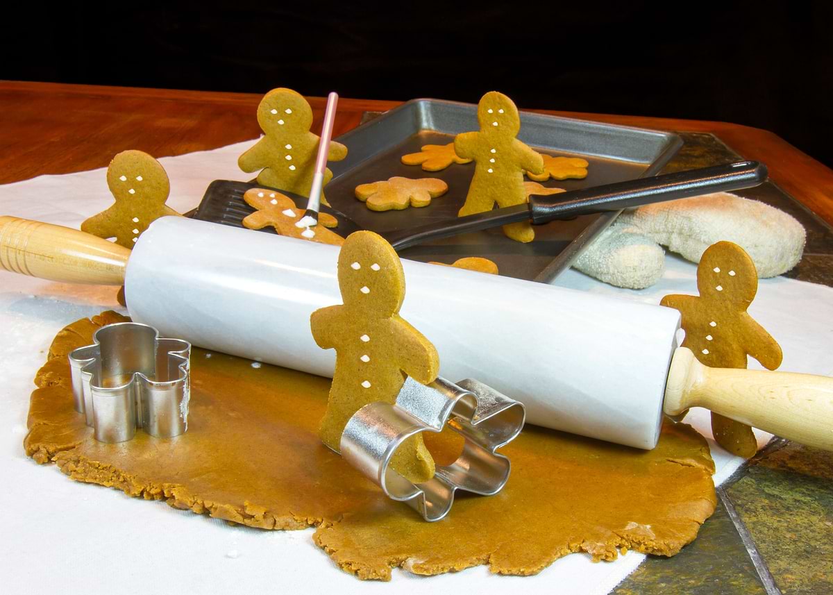 'Gingerbread cookies' Poster, picture, metal print, paint by Karen ...