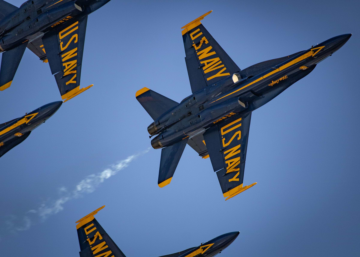 'Blue Angels' Poster, picture, metal print, paint by David Saavedra ...