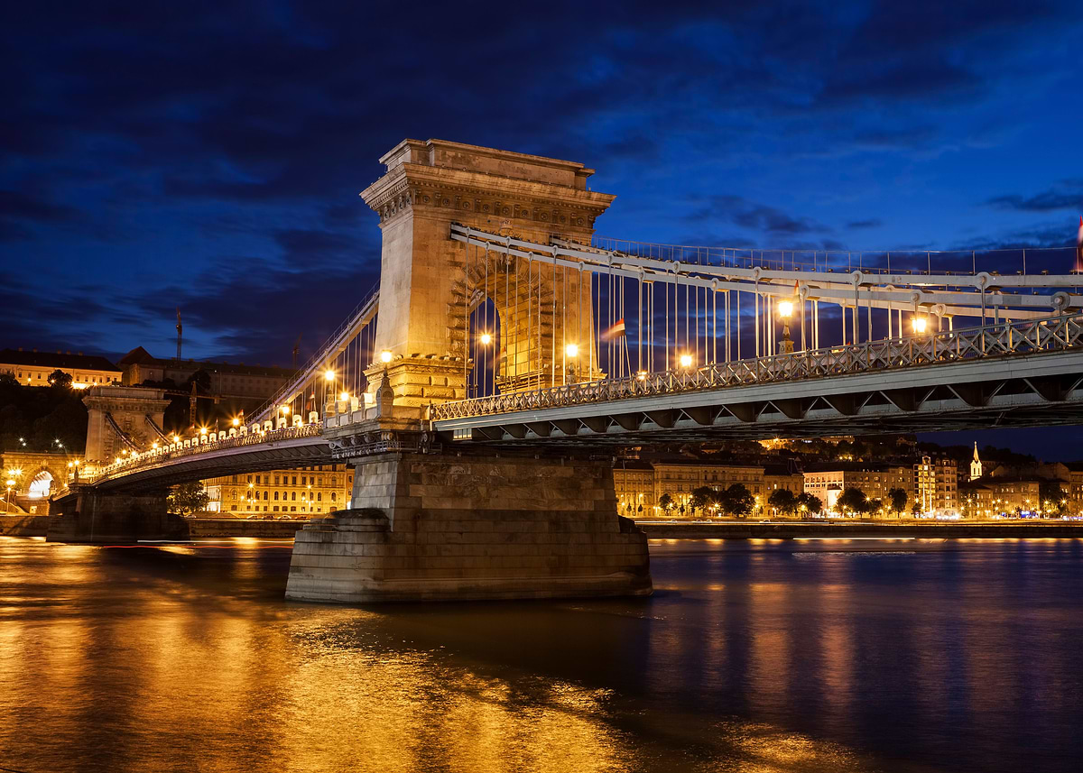 'Chain Bridge in Budapest' Poster, picture, metal print, paint by ...