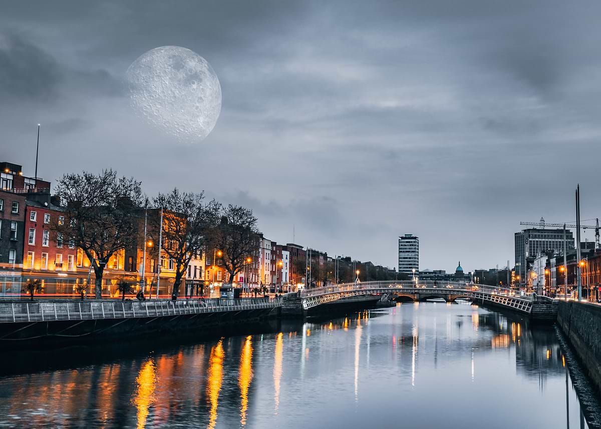 'Good Night Dublin' Poster, picture, metal print, paint by Luciann ...