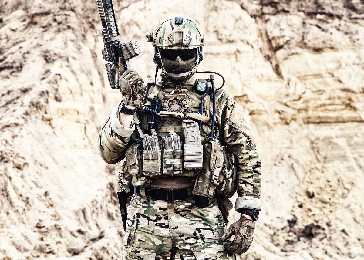 'Army soldier' Poster, picture, metal print, paint by Getmilitaryphotos ...