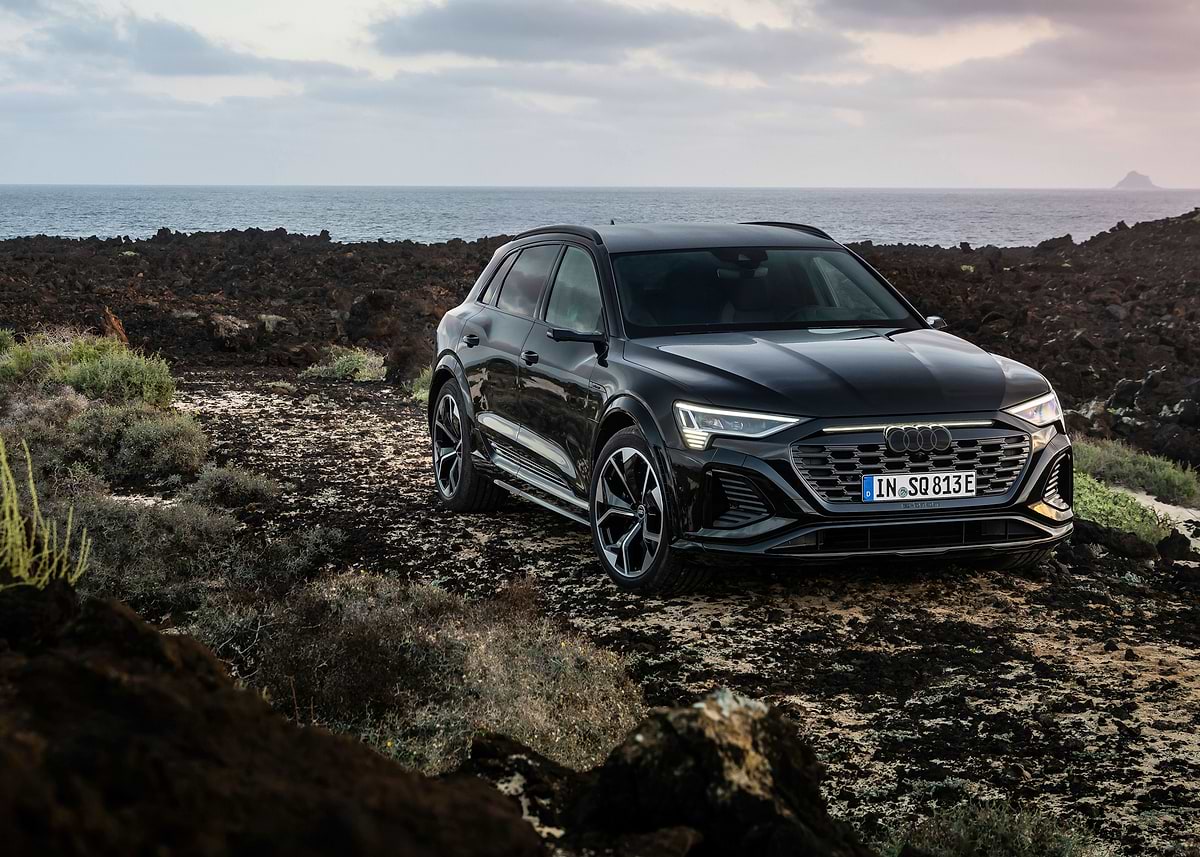'Audi SQ8' Poster, picture, metal print, paint by Horror Cars | Displate