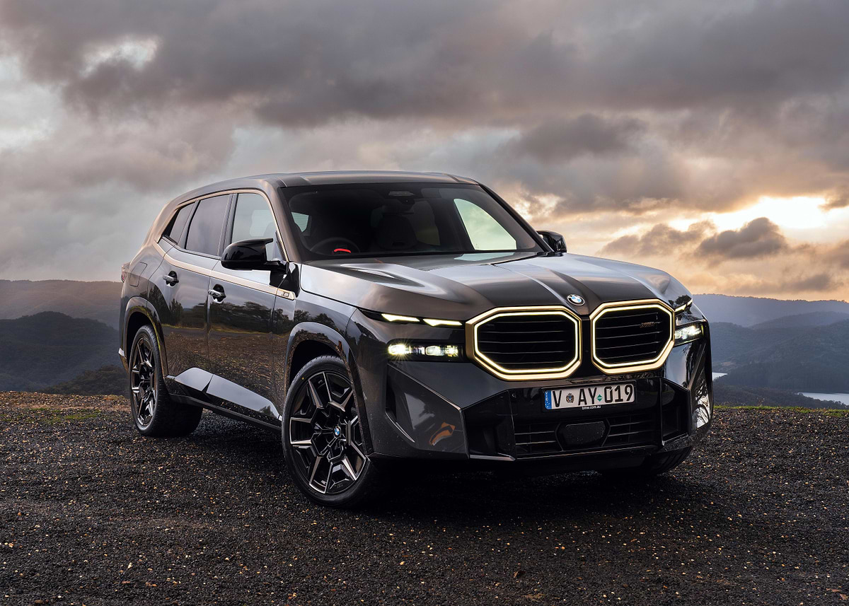 'Bmw xm' Poster, picture, metal print, paint by El Object | Displate