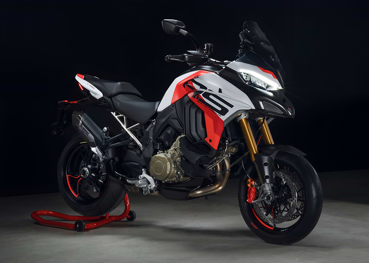'DUCATI MULTISTRADA V4 RS' Poster, picture, metal print, paint by Flux ...