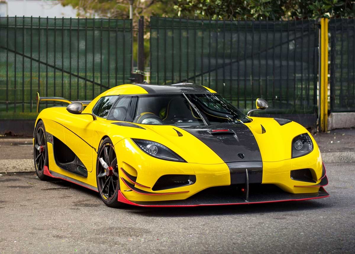 'Koenigsegg Agera' Poster, picture, metal print, paint by Game cars ...