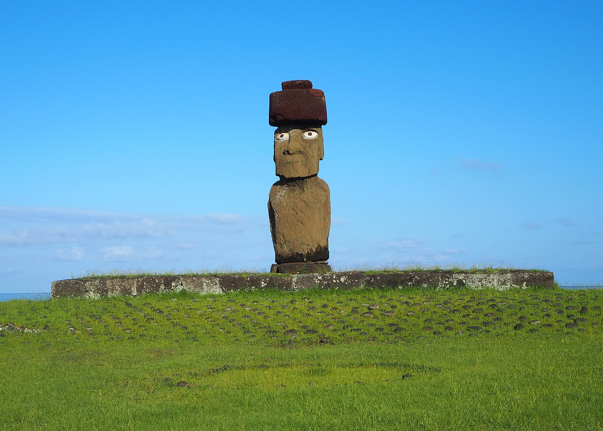 'Moai Statue on Easter Island' Poster, picture, metal print, paint by ...