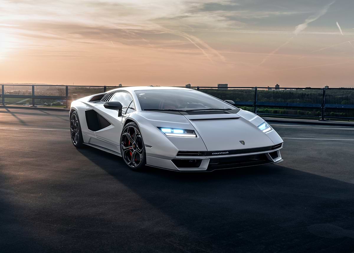 'Lamborghini Countach LPI 800-4' Poster, picture, metal print, paint by ...