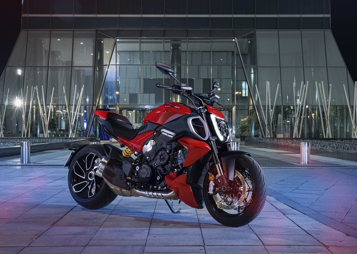 'Red Ducati Streetfighter V4' Poster, picture, metal print, paint by ...