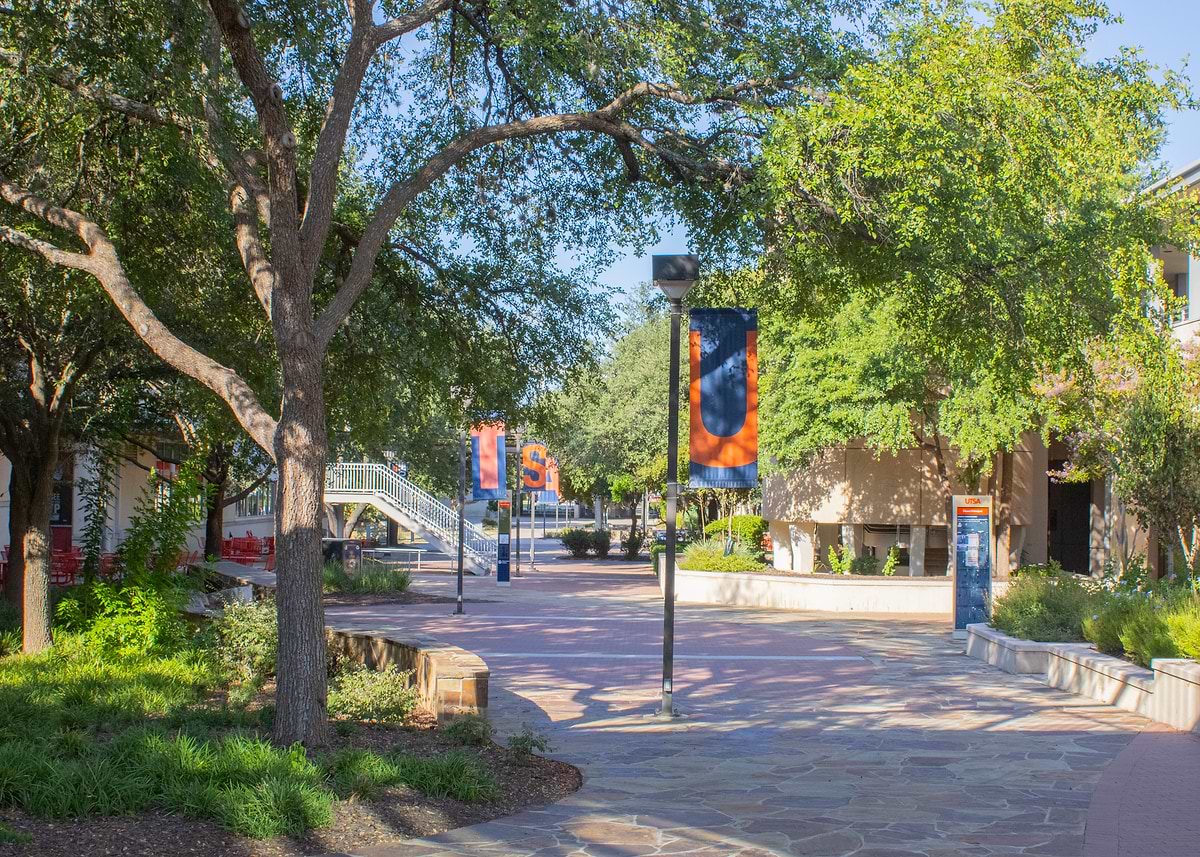 'UTSA Paseo Walkway with Banners at Main Campus' Poster, picture, metal ...