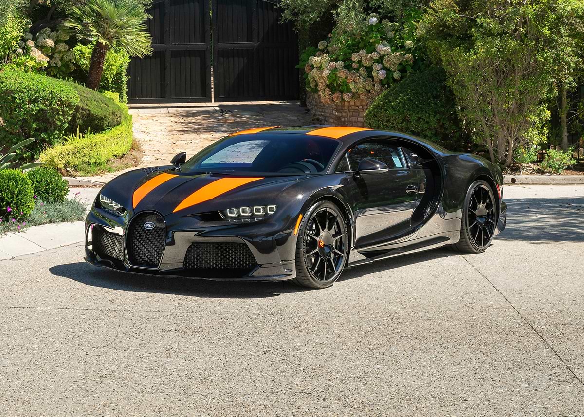 'Bugatti Chiron Super Sport 300+ Orange Stripes' Poster, picture, metal ...