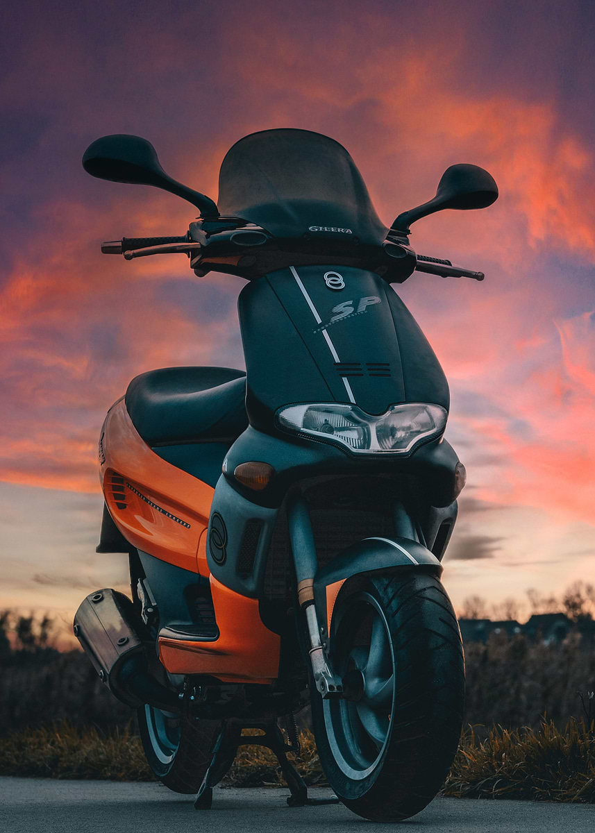 'Gilera Runner SP 180cc' Poster, picture, metal print, paint by ...