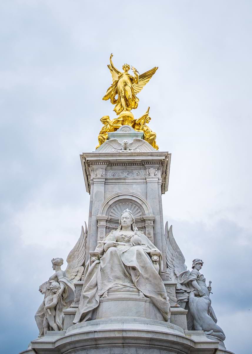 'Victoria Memorial Monument' Poster, picture, metal print, paint by ...