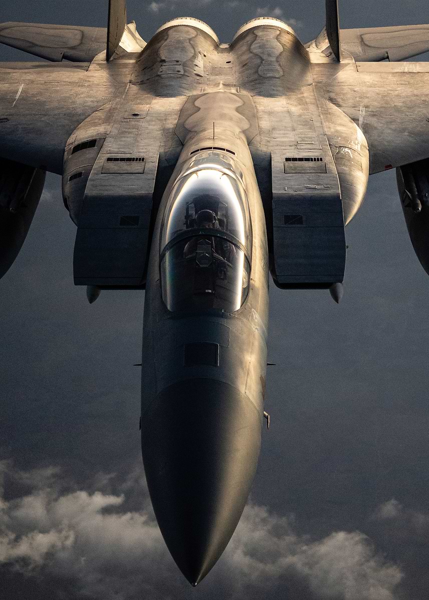 'F15 Eagle' Poster, picture, metal print, paint by Galaxy Images | Displate