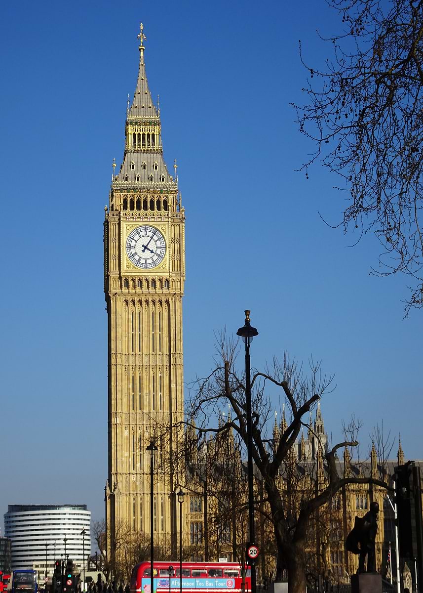 'Big Ben & London Skyline' Poster, picture, metal print, paint by ...